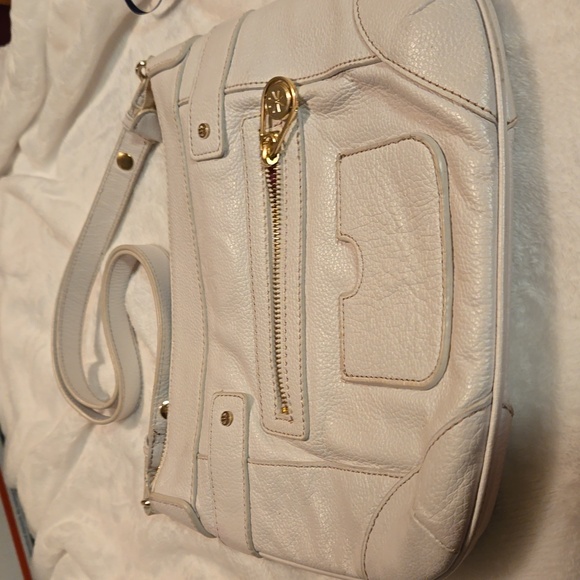 Isaac Mizrahi | Bags | Isaac Mizrahi White Leather Shoulder Bag | Poshmark